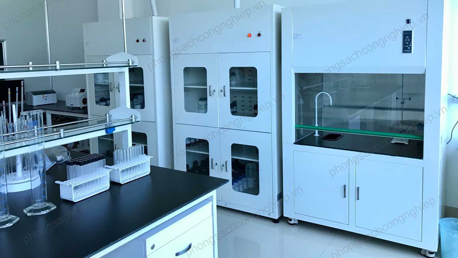 Tủ hút khí độc model HPTL – CS 1500 - đạt chuẩn quốc tế